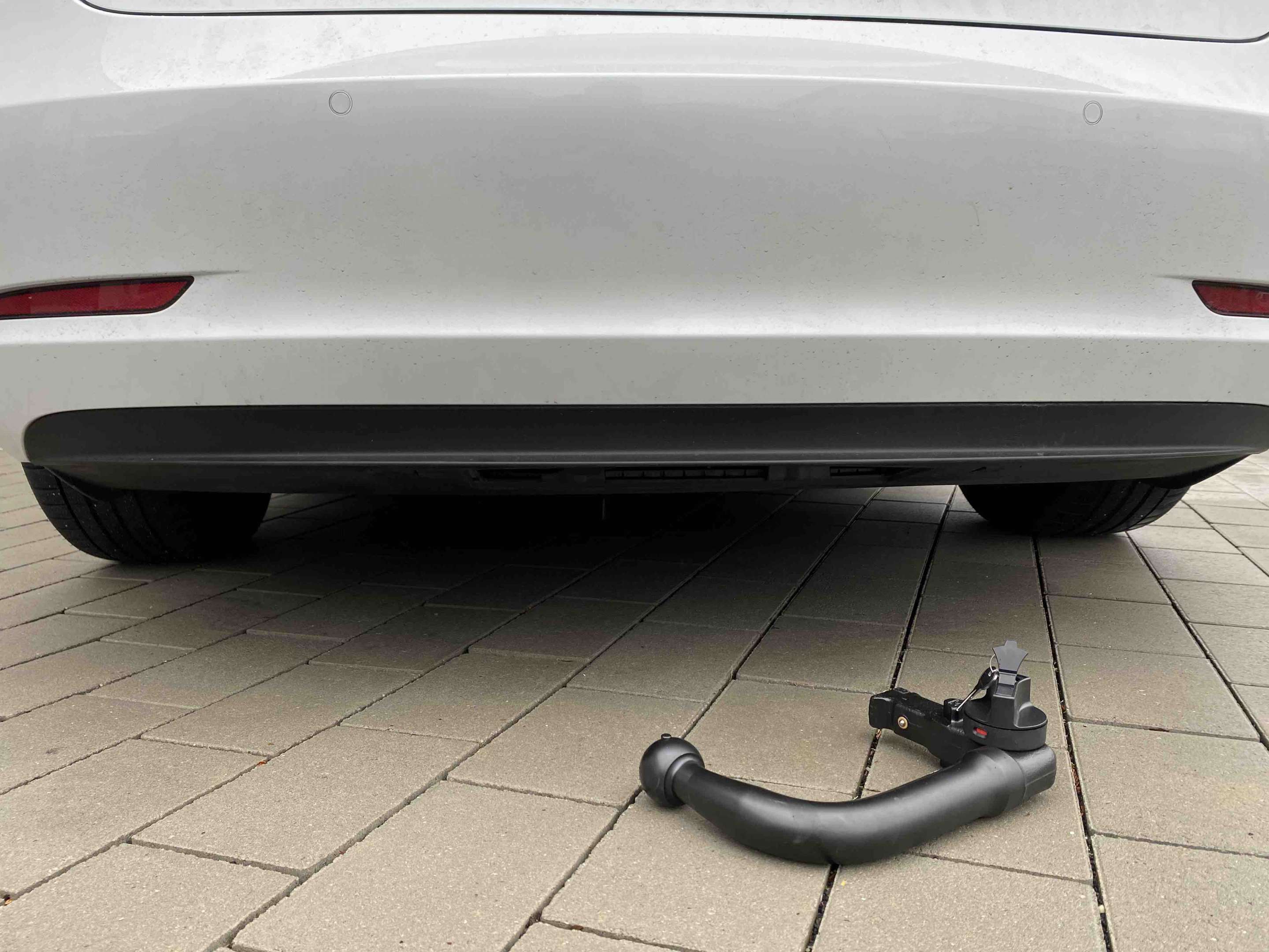 Tesla Model 3 Anhängerkupplung